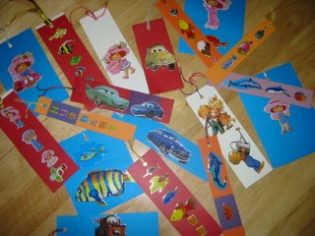 How to Make Bookmarks for Students [15 Designs & Ideas]