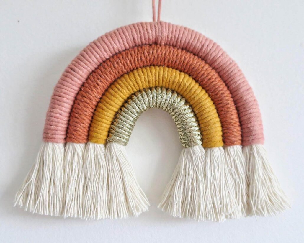 18 Things to do with Yarn - Yarn Crafts for Kids